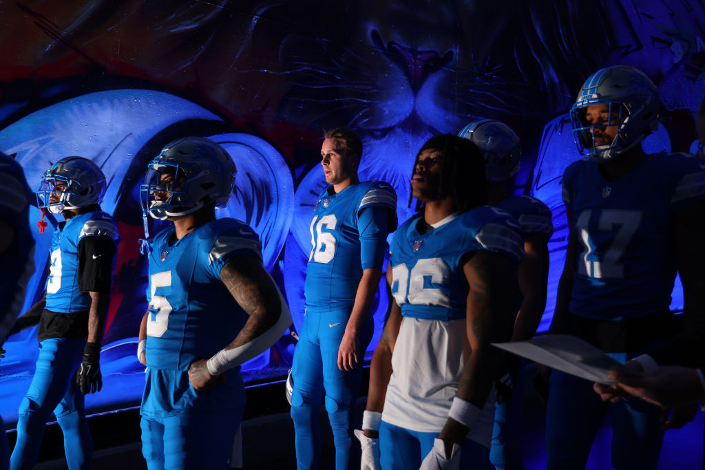 Super Bowl 60 Betting & 2026 NFL MVP Betting Trends | Odds Shark