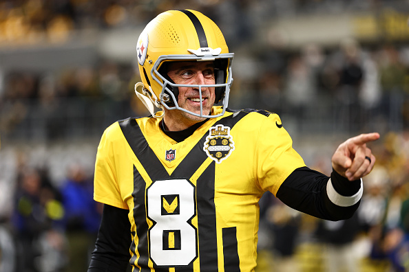 NFL - Indianapolis Colts vs Pittsburgh Steelers Odds - Sunday November ...