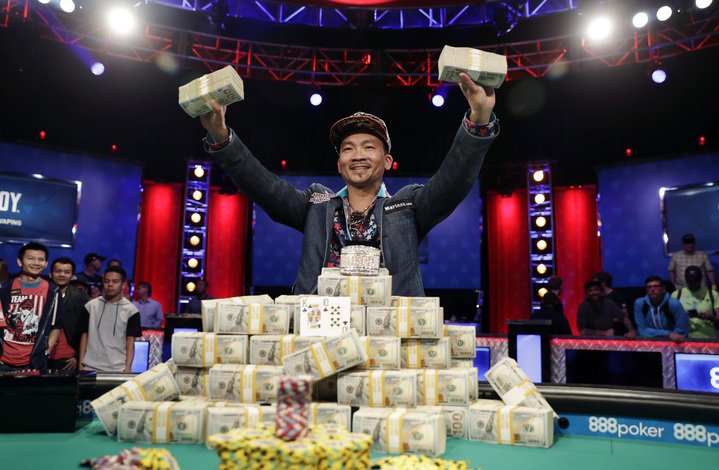 WSOP: Defending champ Nguyen among big names advancing in Main Event ...