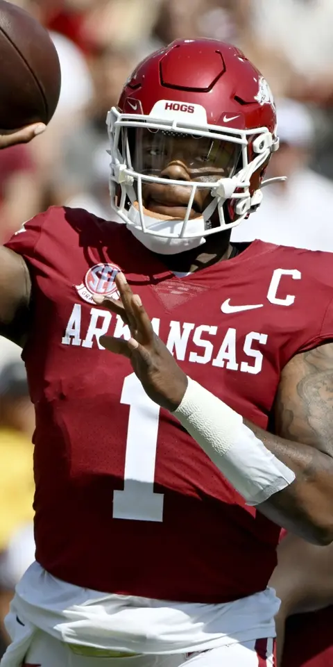 NCAAF - Arkansas Razorbacks vs LSU Tigers | Odds Shark